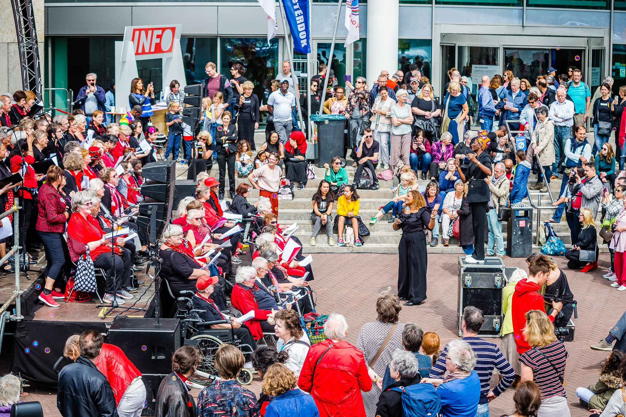 Doorzoek de volledige agenda